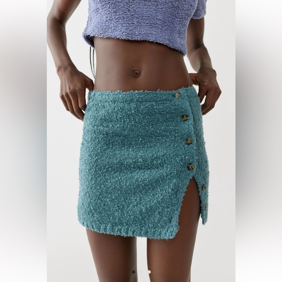 Urban Outfitters | Skirts | Urban Outfitters Uo Aster Fuzzy Teddy Knit ...